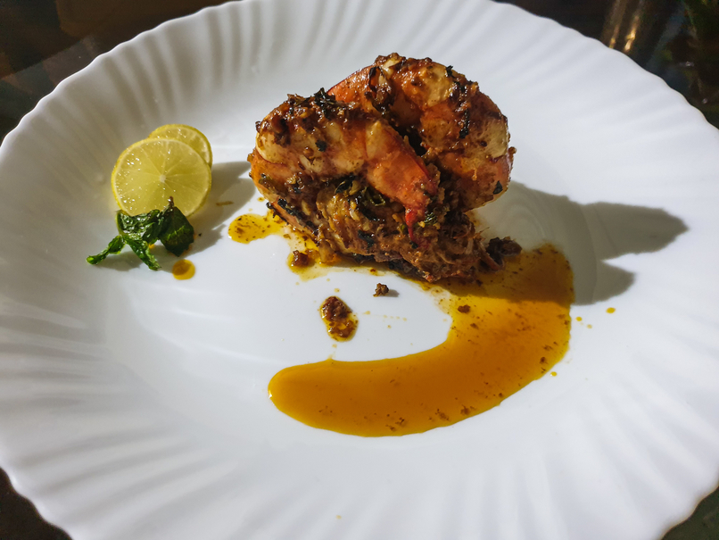 Tiger prawns roasted in butter and garlic – Prajyot Khandeparkar